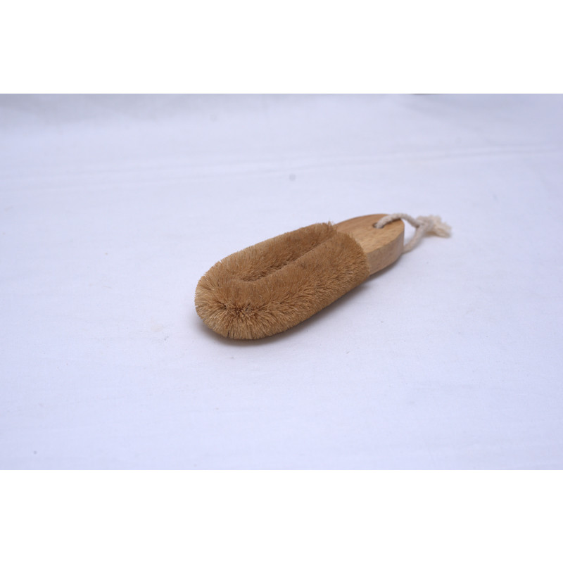 CBT FOOT SCRAB BRUSH FLAT SHORT HANDLE - Hardware, Homeware & Lifestyle